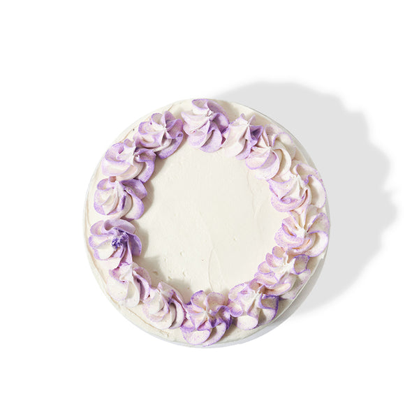 Minimalist Custom Cake (Top Border Design)